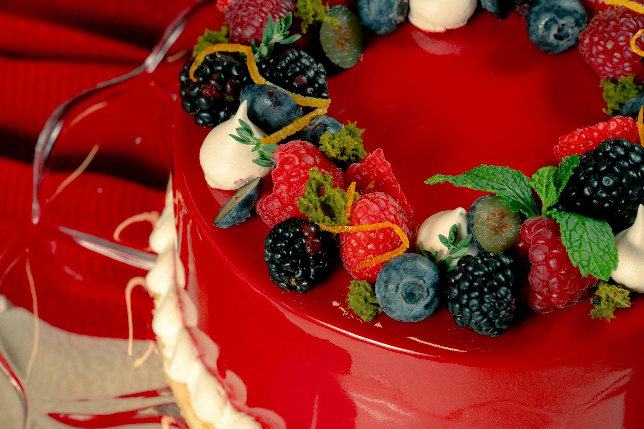 Christmas Forest Berry & Tonka Entremet (GF) | Édeske Patisserie